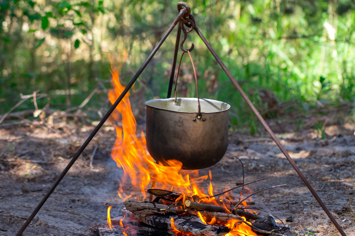 5 Best Campfire Tripods for Cooking (1 is Free) - Prepper Press