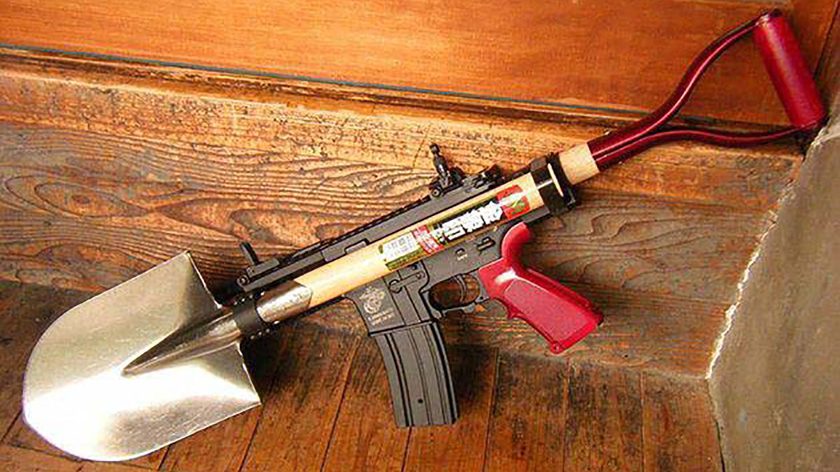 Top 9 Best Tactical Survival Shovels - Prepper Press